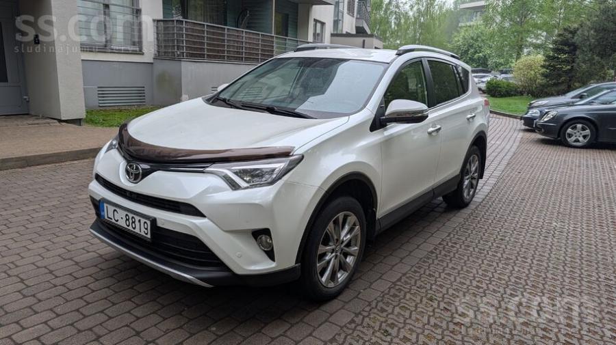 Balts Toyota RAV4 2017 Rīga, ar dzinēja tilpumu 2.00 L un nobraukumu 109 tūkst. km par 18280 €, foto 1 vietnē AUTOMOTO.COM.LV