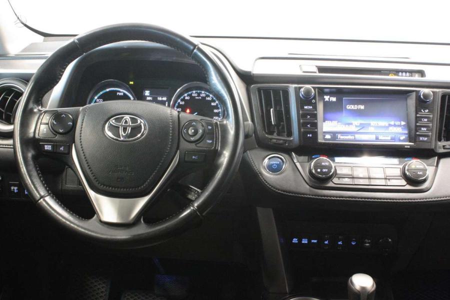 Balts Toyota RAV4 2017 Kauņa, ar dzinēja tilpumu 2.49 L un nobraukumu 256 tūkst. km par 15900 €, foto 10 vietnē AUTOMOTO.COM.LV