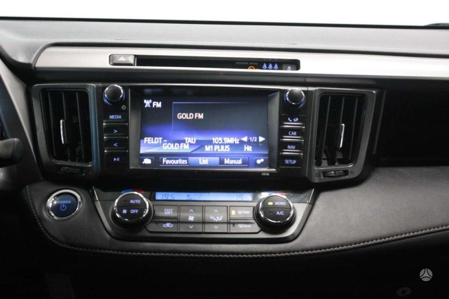 Balts Toyota RAV4 2017 Kauņa, ar dzinēja tilpumu 2.49 L un nobraukumu 256 tūkst. km par 15900 €, foto 15 vietnē AUTOMOTO.COM.LV