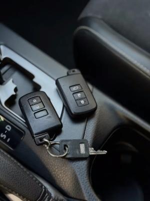 Balts Toyota RAV4 2017 Rīga, ar dzinēja tilpumu 2.50 L un nobraukumu 109 tūkst. km par 17300 €, foto 21 vietnē AUTOMOTO.COM.LV
