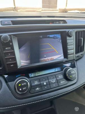 Balts Toyota RAV4 2017 Marijampole, ar dzinēja tilpumu 2.49 L un nobraukumu 381 tūkst. km par 11450 €, foto 15 vietnē AUTOMOTO.COM.LV
