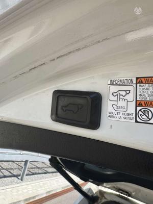 Balts Toyota RAV4 2017 Marijampole, ar dzinēja tilpumu 2.49 L un nobraukumu 381 tūkst. km par 11450 €, foto 17 vietnē AUTOMOTO.COM.LV