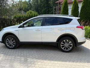 Balts Toyota RAV4 2017 Rīga, ar dzinēja tilpumu 2.50 L un nobraukumu 89 tūkst. km par 22900 €, foto 15 vietnē AUTOMOTO.COM.LV