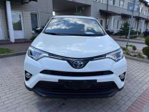 Balts Toyota RAV4 2017 Viļņa, ar dzinēja tilpumu 2.49 L un nobraukumu 190 tūkst. km par 15500 €, foto 3 vietnē AUTOMOTO.COM.LV