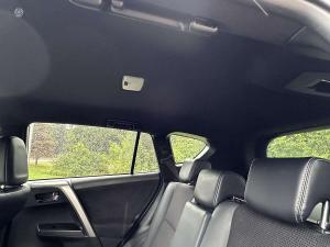 Balts Toyota RAV4 2017 Ukmergė, ar dzinēja tilpumu 2.00 L un nobraukumu 133 tūkst. km par 13650 €, foto 11 vietnē AUTOMOTO.COM.LV
