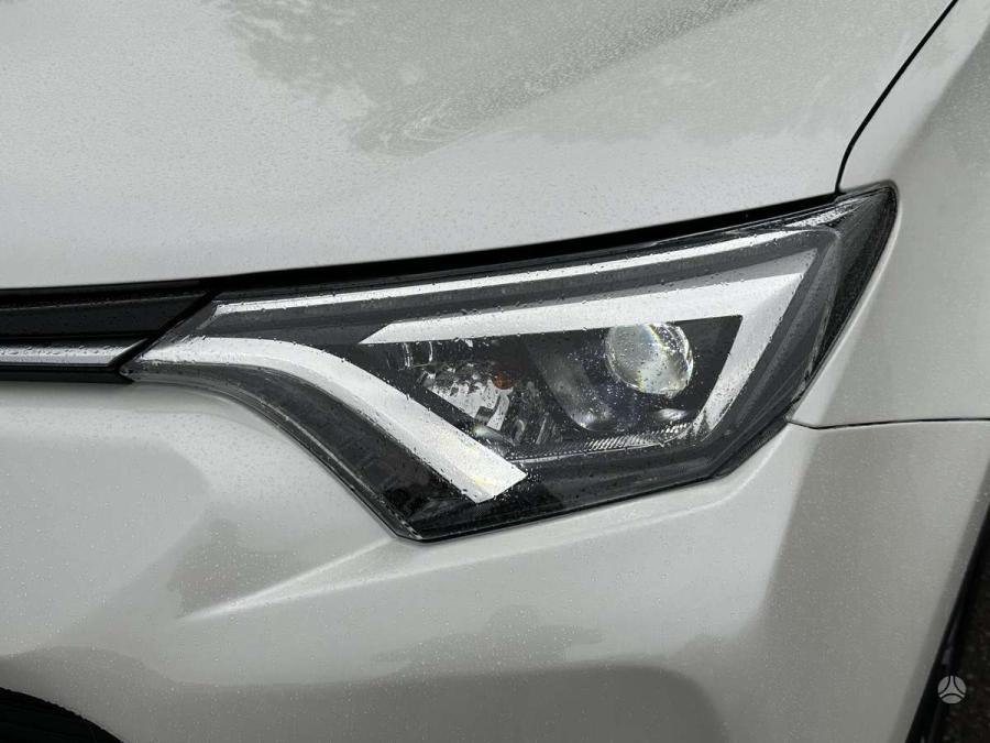 Balts Toyota RAV4 2017 Ukmergė, ar dzinēja tilpumu 2.00 L un nobraukumu 133 tūkst. km par 13650 €, foto 15 vietnē AUTOMOTO.COM.LV