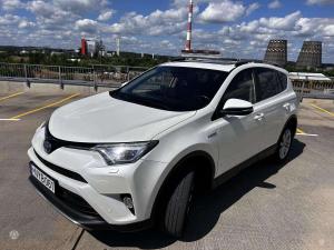 Белый Тойота РАВ 4 2017 в Вильнюс, объемом двигателя 2.49 л и пробегом 163 тыс. км за 18900 €, фото 5 на AUTOMOTO.COM.LV