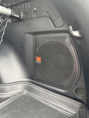 Balts Toyota RAV4 2017 Rīga, ar dzinēja tilpumu 2.50 L un nobraukumu 138 tūkst. km par 18950 €, foto 23 vietnē AUTOMOTO.COM.LV