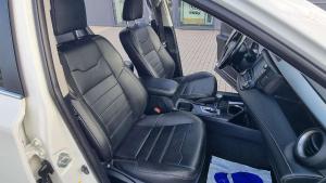 Balts Toyota RAV4 2017 Šauļi, ar dzinēja tilpumu 2.49 L un nobraukumu 198 tūkst. km par 16950 €, foto 3 vietnē AUTOMOTO.COM.LV