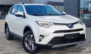 Balts Toyota RAV4 2017 Šauļi, ar dzinēja tilpumu 2.49 L un nobraukumu 198 tūkst. km par 16950 €, foto 4 vietnē AUTOMOTO.COM.LV