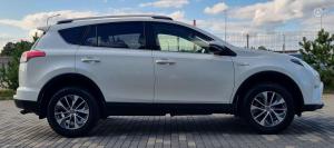 Balts Toyota RAV4 2017 Šauļi, ar dzinēja tilpumu 2.49 L un nobraukumu 198 tūkst. km par 16950 €, foto 17 vietnē AUTOMOTO.COM.LV