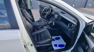 Balts Toyota RAV4 2017 Šauļi, ar dzinēja tilpumu 2.49 L un nobraukumu 198 tūkst. km par 16950 €, foto 22 vietnē AUTOMOTO.COM.LV