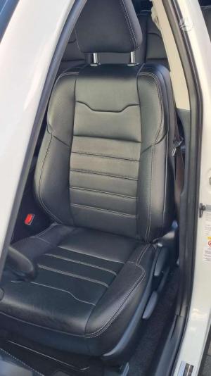 Balts Toyota RAV4 2017 Šauļi, ar dzinēja tilpumu 2.49 L un nobraukumu 198 tūkst. km par 16950 €, foto 27 vietnē AUTOMOTO.COM.LV