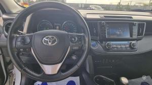Balts Toyota RAV4 2017 Šauļi, ar dzinēja tilpumu 2.49 L un nobraukumu 198 tūkst. km par 16950 €, foto 30 vietnē AUTOMOTO.COM.LV