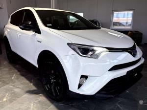 Balts Toyota RAV4 2018 Panevēža, ar dzinēja tilpumu 2.49 L un nobraukumu 287 tūkst. km par 13900 €, foto  vietnē AUTOMOTO.COM.LV
