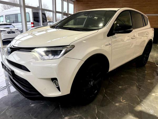 Balts Toyota RAV4 2018 Panevēža, ar dzinēja tilpumu 2.49 L un nobraukumu 287 tūkst. km par 13900 €, foto 10 vietnē AUTOMOTO.COM.LV