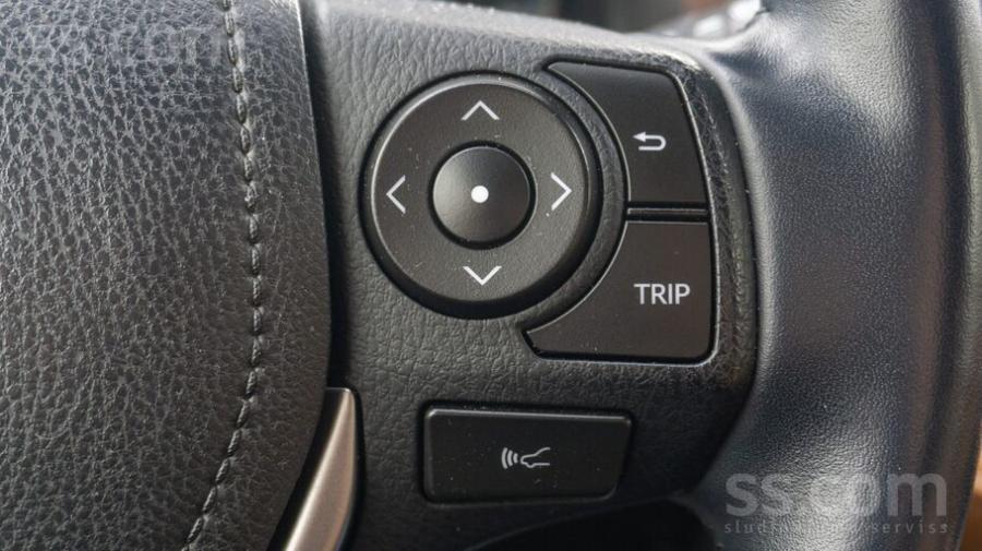Balts Toyota RAV4 2018 Rīga, ar dzinēja tilpumu 2.50 L un nobraukumu 89 tūkst. km par 23890 €, foto 20 vietnē AUTOMOTO.COM.LV