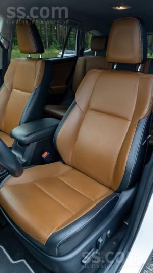 Balts Toyota RAV4 2018 Rīga, ar dzinēja tilpumu 2.50 L un nobraukumu 89 tūkst. km par 23890 €, foto 29 vietnē AUTOMOTO.COM.LV