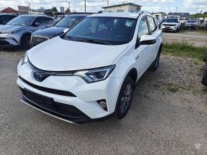 Balts Toyota RAV4 2018 Viļņa, ar dzinēja tilpumu 2.49 L un nobraukumu 256 tūkst. km par 14700 €, foto 4 vietnē AUTOMOTO.COM.LV