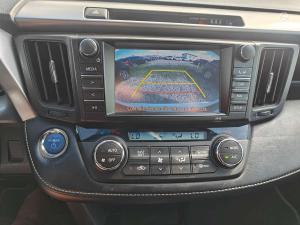 Balts Toyota RAV4 2018 Viļņa, ar dzinēja tilpumu 2.49 L un nobraukumu 256 tūkst. km par 14700 €, foto 10 vietnē AUTOMOTO.COM.LV