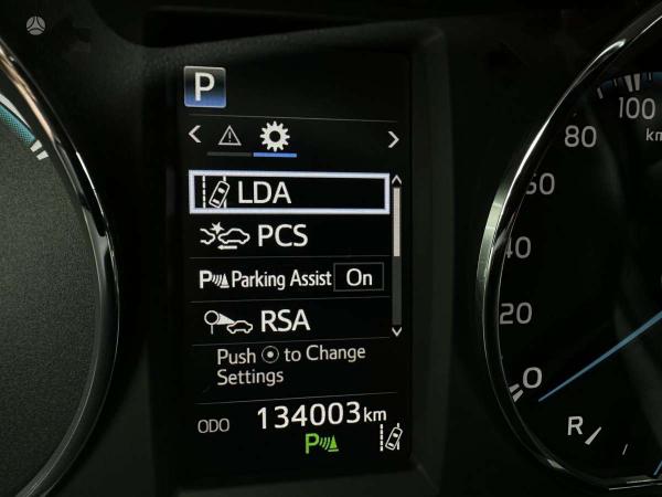 Balts Toyota RAV4 2018 Viļņa, ar dzinēja tilpumu 2.50 L un nobraukumu 134 tūkst. km par 19550 €, foto 8 vietnē AUTOMOTO.COM.LV