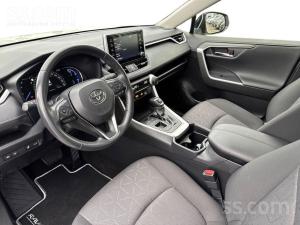 Balts Toyota RAV4 2019 Rīga, ar dzinēja tilpumu 2.50 L un nobraukumu 111 tūkst. km par 24990 €, foto 11 vietnē AUTOMOTO.COM.LV