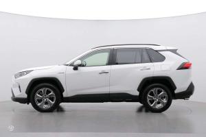 White Toyota RAV4 2019 in Vilnius, with an engine capacity of 2.49 L and mileage of 136 thousand km for 27900 €, photo 4 on AUTOMOTO.COM.LV