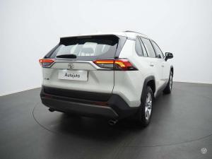 Balts Toyota RAV4 2019 Viļņa, ar dzinēja tilpumu 1.99 L un nobraukumu 96 tūkst. km par 20100 €, foto 4 vietnē AUTOMOTO.COM.LV