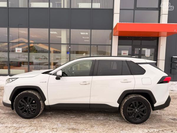 Balts Toyota RAV4 2019 Viļņa, ar dzinēja tilpumu 2.50 L un nobraukumu 103 tūkst. km par 25300 €, foto 5 vietnē AUTOMOTO.COM.LV