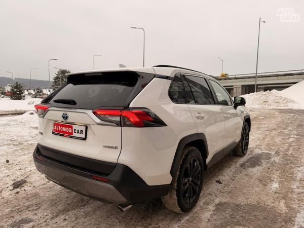 Balts Toyota RAV4 2019 Viļņa, ar dzinēja tilpumu 2.50 L un nobraukumu 103 tūkst. km par 25300 €, foto 6 vietnē AUTOMOTO.COM.LV