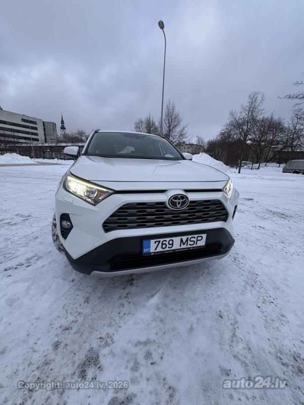 Balts Toyota RAV4 2019 Tallina, ar dzinēja tilpumu 2.00 L un nobraukumu 85 tūkst. km par 25900 €, foto 7 vietnē AUTOMOTO.COM.LV