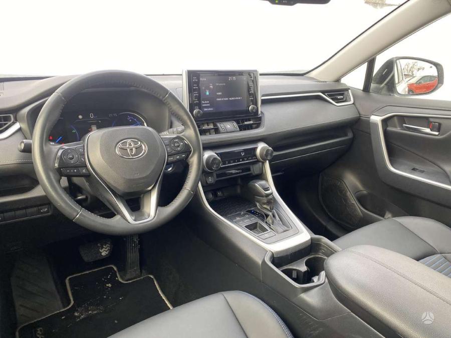 Balts Toyota RAV4 2019 Viļņa, ar dzinēja tilpumu 2.49 L un nobraukumu 197 tūkst. km par 20200 €, foto 15 vietnē AUTOMOTO.COM.LV