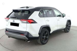 Balts Toyota RAV4 2019 Viļņa, ar dzinēja tilpumu 2.50 L un nobraukumu 190 tūkst. km par 22999 €, foto 8 vietnē AUTOMOTO.COM.LV