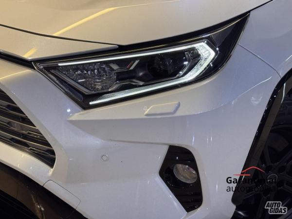 Balts Toyota RAV4 2019 Avižieniai, ar dzinēja tilpumu 2.40 L un nobraukumu 141 tūkst. km par 24950 €, foto 4 vietnē AUTOMOTO.COM.LV