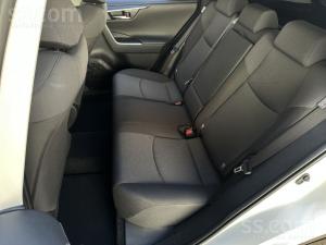Balts Toyota RAV4 2019 Rīga, ar dzinēja tilpumu 2.00 L un nobraukumu 208 tūkst. km par 18100 €, foto 22 vietnē AUTOMOTO.COM.LV