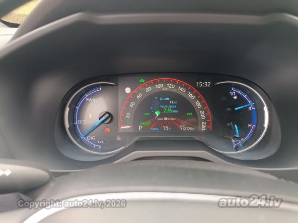 Белый Тойота РАВ 4 2019 в Нарва, объемом двигателя 2.50 л и пробегом 113 тыс. км за 33500 €, фото 6 на AUTOMOTO.COM.LV