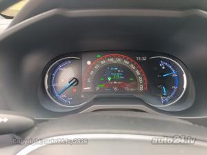 Balts Toyota RAV4 2019 Narva, ar dzinēja tilpumu 2.50 L un nobraukumu 113 tūkst. km par 33500 €, foto 7 vietnē AUTOMOTO.COM.LV