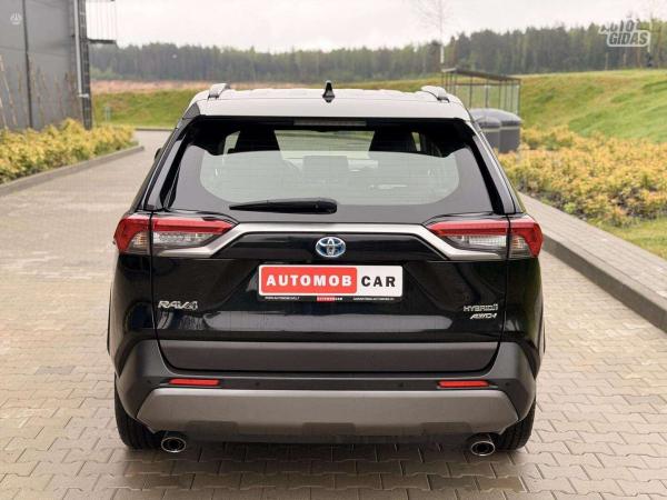 White Toyota RAV4 2019 in Vilnius, with an engine capacity of 0.00 L and mileage of 254 thousand km for 20950 €, photo 5 on AUTOMOTO.COM.LV