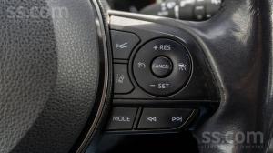 Balts Toyota RAV4 2019 Rīga, ar dzinēja tilpumu 2.00 L un nobraukumu 219 tūkst. km par 18890 €, foto 20 vietnē AUTOMOTO.COM.LV