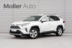 Balts Toyota RAV4 2019 Rīga, ar dzinēja tilpumu 2.50 L un nobraukumu 144 tūkst. km par 24500 €, foto  vietnē AUTOMOTO.COM.LV