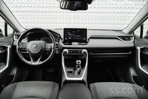 Balts Toyota RAV4 2019 Rīga, ar dzinēja tilpumu 2.50 L un nobraukumu 144 tūkst. km par 24500 €, foto 7 vietnē AUTOMOTO.COM.LV