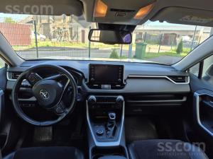 Balts Toyota RAV4 2019 Rēzekne, ar dzinēja tilpumu 2.50 L un nobraukumu 309 tūkst. km par 17700 €, foto 7 vietnē AUTOMOTO.COM.LV