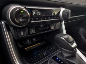 Balts Toyota RAV4 2019 Rīga, ar dzinēja tilpumu 2.50 L un nobraukumu 84 tūkst. km par 29490 €, foto 15 vietnē AUTOMOTO.COM.LV