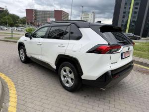 Balts Toyota RAV4 2019 Viļņa, ar dzinēja tilpumu 2.49 L un nobraukumu 236 tūkst. km par 17950 €, foto 8 vietnē AUTOMOTO.COM.LV