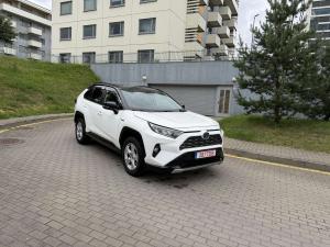 Balts Toyota RAV4 2019 Viļņa, ar dzinēja tilpumu 2.49 L un nobraukumu 236 tūkst. km par 17950 €, foto 14 vietnē AUTOMOTO.COM.LV
