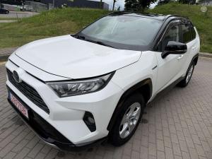 Balts Toyota RAV4 2019 Viļņa, ar dzinēja tilpumu 2.49 L un nobraukumu 236 tūkst. km par 17950 €, foto 19 vietnē AUTOMOTO.COM.LV