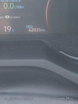 Белый Тойота РАВ 4 2019 в Тарту, объемом двигателя 2.00 л и пробегом 62 тыс. км за 25000 €, фото 12 на AUTOMOTO.COM.LV