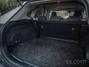 Balts Toyota RAV4 2019 Jelgava, ar dzinēja tilpumu 2.50 L un nobraukumu 145 tūkst. km par 25500 €, foto 17 vietnē AUTOMOTO.COM.LV