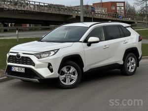 Balts Toyota RAV4 2019 Rīga, ar dzinēja tilpumu 2.00 L un nobraukumu 208 tūkst. km par 18100 €, foto 30 vietnē AUTOMOTO.COM.LV