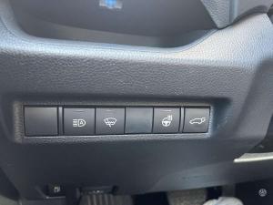 Balts Toyota RAV4 2019 Viļņa, ar dzinēja tilpumu 2.49 L un nobraukumu 133 tūkst. km par 25999 €, foto 25 vietnē AUTOMOTO.COM.LV